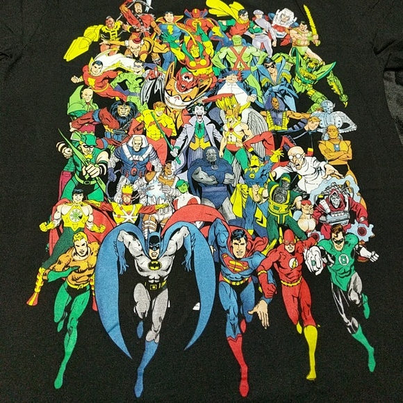 DC Comics | Shirts | Mens Or Womens Dc Comics Tshirt | Poshmark